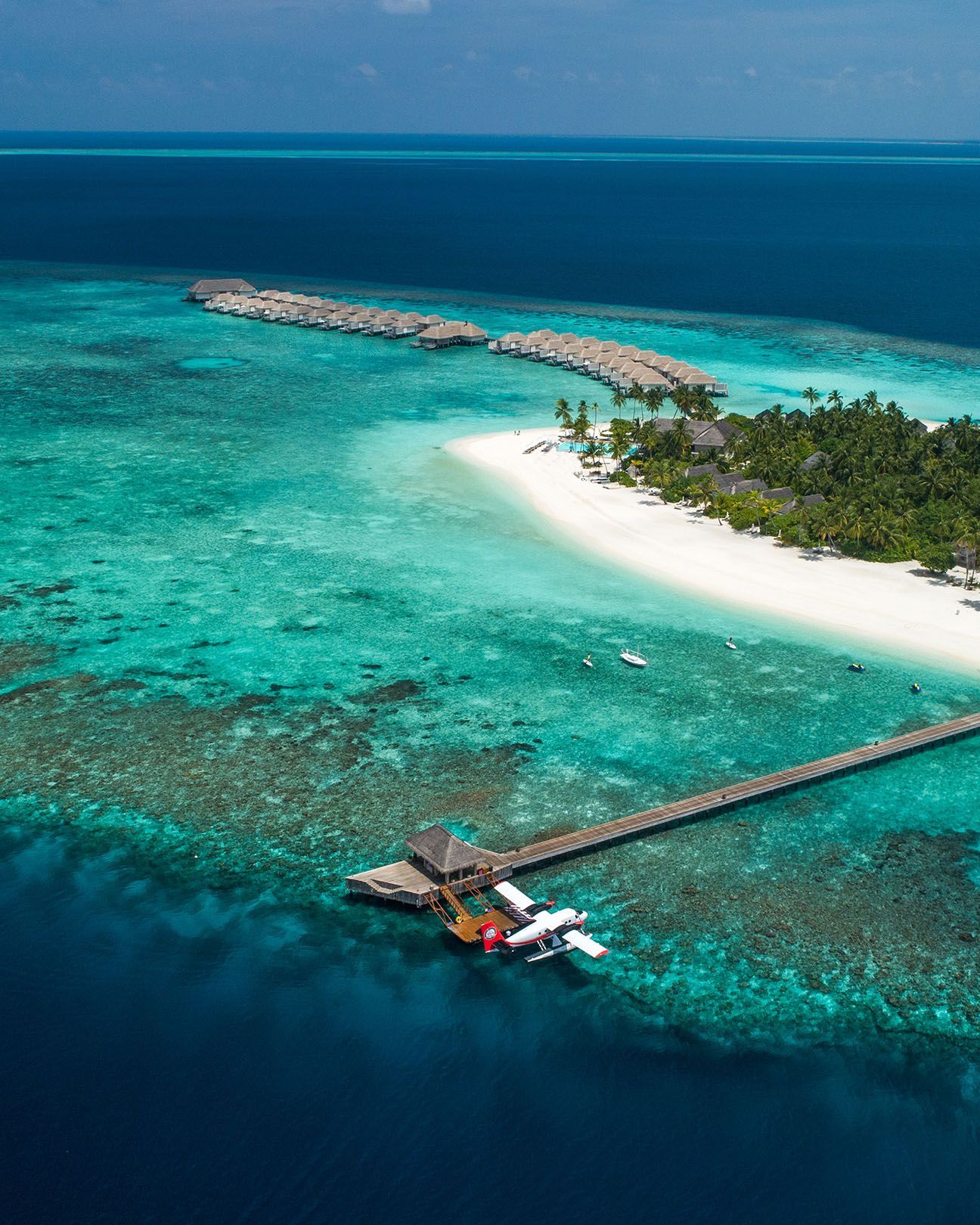 Maldives Seaplane Transfer | Baglioni Resort Maldives